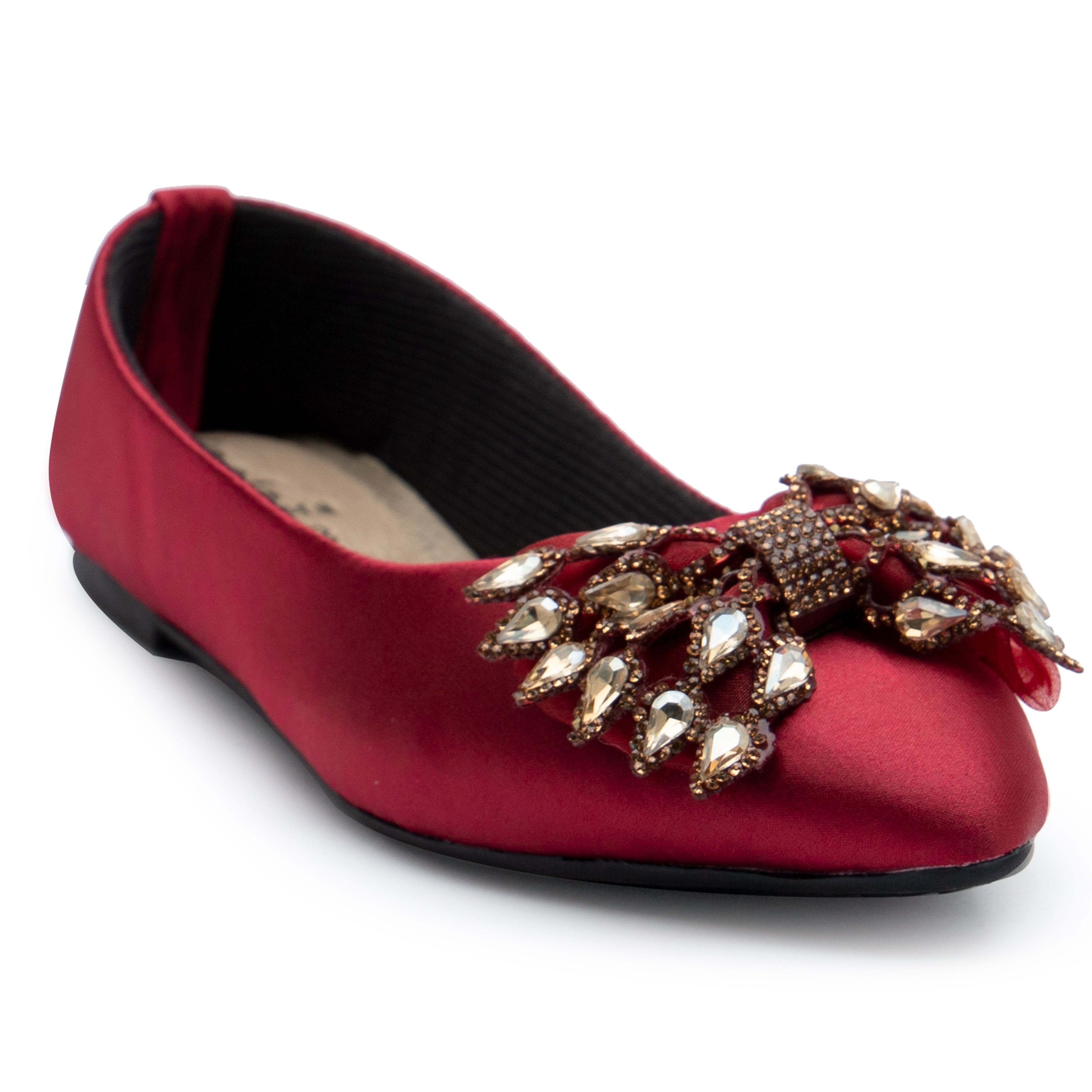 Metro Shoes Winter Collection 2022 With Price